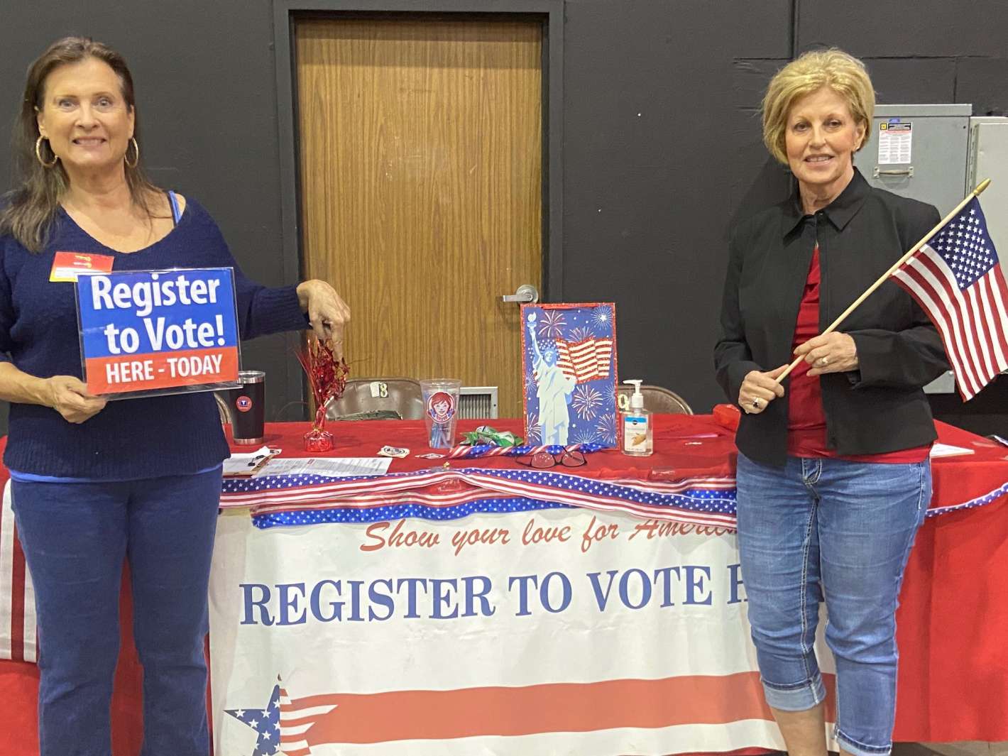 Volunteer – Lee County Republican Executive Committee